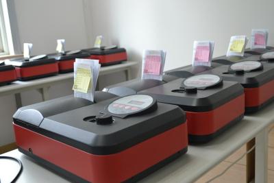 China Water Test Visible Spectrophotometer Of Model V-1200 With Scanning Function for sale