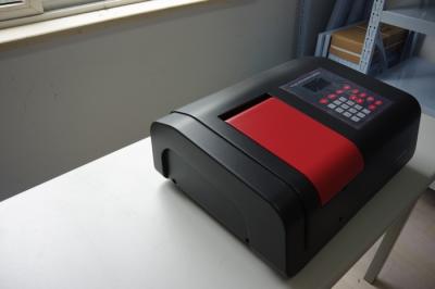 China Lemon Lead Visible Laboratory Spectrophotometer 4 nm Spectral Bandwidth for sale