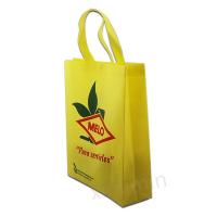 China Business Shopping Nonwoven Bag with Logo in Customized Design and PP Laminated Material for sale