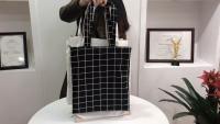 China Customized Eco Fabric Tote Non-Woven Shopping Bag for Recyclable Fashion Accessories for sale