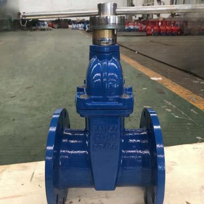China Manual Resilient Gate Valve With Lock Industrial DN50 Gate Valve for sale