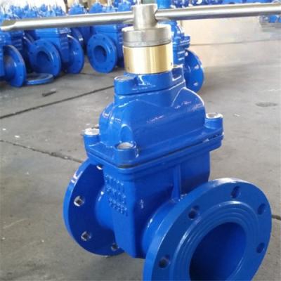China QT450 Resilient Wedge Gate Valve DN50-DN1200 Manual Actuator Flanged Locking for sale