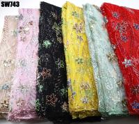 China Gold Sequins Lace Fabric Ideal for Wedding Dress and Bridal Gowns in European Fashion for sale
