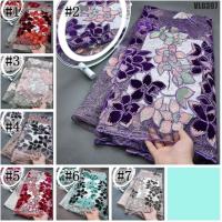 China Supoo 2023 Luxury Velvet Lace for Wedding Embroidery Velvet Fabric Tulle Lace with Stones for sale