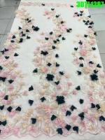 China Supoo top fashion 3D flowers lace wedding dress Senegal lace fabric african lace for sale