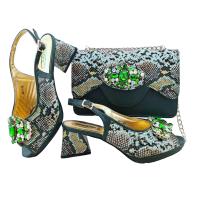 China Spring Clutch Set for Nigerian Party OEM Ladies Fashion Italian Shoes and Matching Bag for sale