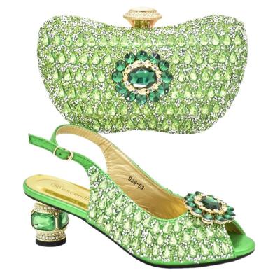 China Matching Peach Shoes and Bags in Apple Green Color with PU Lining Material Quantity 100 for sale