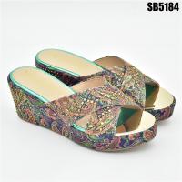 China Supoo Wholesale price platform slippers  Italian ladies shoes for women safe flat slippers for sale