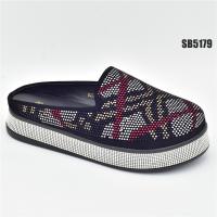 China Supoo Popular slippers Italian ladies shoes for women safe flat slippers for sale