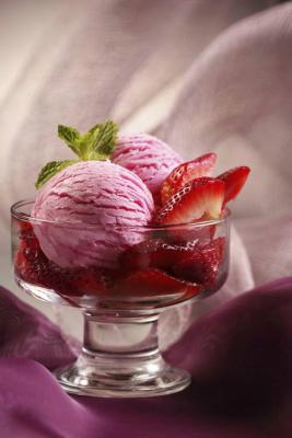 China VIVIDR DH-Z45 Mono Diglyceride Emulsifier E471 - 40% Monoglyceride Content for Ice Cream & Food Processing for sale