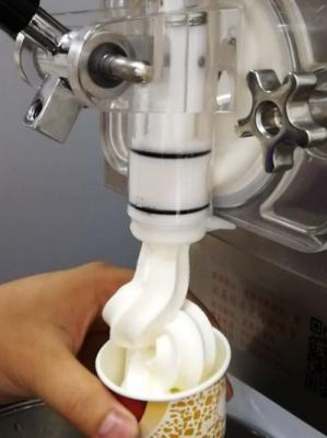 China Distilled Glycerin Monostearate E471 DMG Bread Emulsifier Food Additive 99% Purity for sale