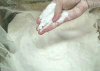 China Food Grade 90% Distilled Monoglycerides E471 Emulsifier for Ice Cream and Whipping Topping for sale