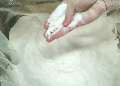 China Food Grade 90% Distilled Monoglycerides E471 Emulsifier for Ice Cream and Whipping Topping for sale