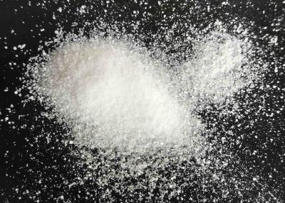 China Compound Cake Emulsifier SP817 Waxy Powder 3-5% Dosage for Bakery Bread for sale