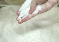 China Compound Emulsifier CP817 Bakery Ingredient 20kg Carton Fast Foaming for Cake Mix for sale