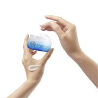 China 80ml White Wide Mouth PET Plastic Jar with Gradient Matte Finish for Facial Cream for sale
