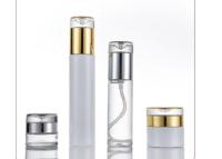 China Acrylic Gold Caps Pearl White Cosmetic Pump Bottle 100ml Custom Logo Print for sale