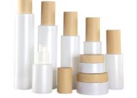 China Pearl White 50ml 100ml Cosmetic Spray Pump Bottle Lead Free Sturdy Glass for sale