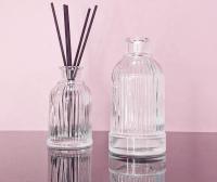 China Aromatherapy Reed Fragrance 50ml Glass Diffuser Bottle With Stopper for sale