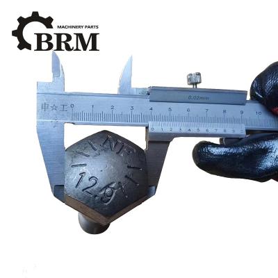 China Grade 12.9 Track Shoe Bolt 40Cr Heat Treatment Excavator Bulldozer M12-M24 1/2-1/4 for sale