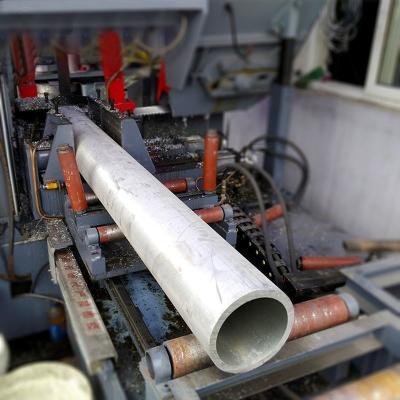 China 6063 7050 7075 Aluminum Round Tube Extruded Aluminum Tubing 2M High Strength Alloy for sale