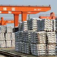 China Non-Alloy Aluminum Ingot A7 Al 99.7 Non-Secondary 3000 Series for Industrial Use for sale