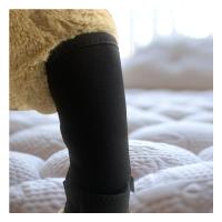 China Pet heated knee pads Designed for Comfortable Thermal Joint Care with Rechargeable Battery and Soft Fabric Heating Layer for Pets for sale