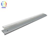 China Maintain consistent print quality and avoid image contamination with these authentic Kyocera transfer belt cleaning blades designed for ECOSYS P5018cdn P5021cdw P5026cdw M5521cdw models and compat for sale