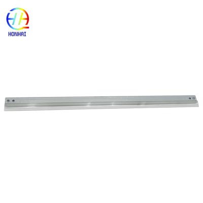 China Imported Polyurethane Drum Cleaning Blade for Ricoh IM C Series with 50,000 - 100,000 Pages Replacement Cycle for sale