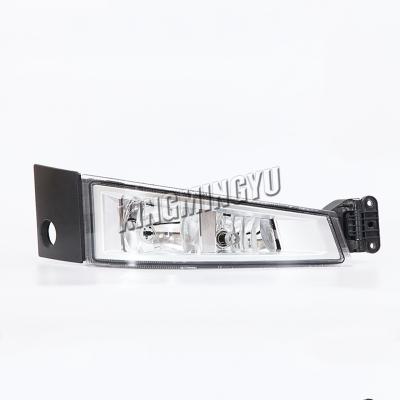 China Volvo FH FMX Truck Fog Lights 24V OEM 84186279 82140763 Waterproof Replacement Parts for sale