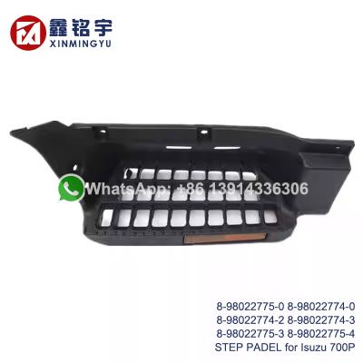 China ISUZU 700P NPR NQR Step Pedal 8-98022775-0 Impact Resistant Weatherproof Plastic Replacement for sale