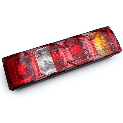 China Yz952581500001 Yz952581500002 Tail Lamp Rear Light Tail Light For Howo N7b, Nx, Hohan Nx, N7w, A7, And T7h Tractor And Dump Trucks Body Parts Yz952581500001 Yz952581500002 for sale