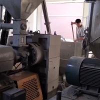 China High Speed 1.5M Used Extrusion Machine PP PE Flat Yarn Extruder Machine 250m/Min for sale