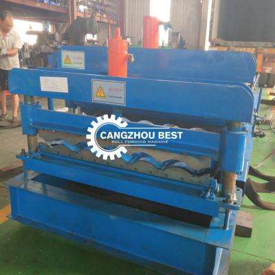 China Popular Roman Color Steel Roof Tile Roll Forming Machine With Low Noise for sale