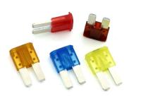 China Ultra-Small Automotive Blade Fuse 32V 10A Red Narrow Foot for Ford Tap Adapter Mini Fuse Holder for sale