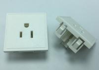 China UL 498 American Female Nema Receptacle Electrical Socket 15A 125V AC 3 Pole 94V-0 for sale