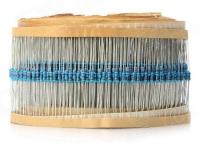 China Ultra Precision Metal Film Fixed Resistor 2W 220 Ohm ±1% Blue T52 Taping Form for sale