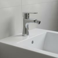 China Oersitor Basin Faucet with brass body 35mm ceramic cartridge and chrome finish includes 2 stainless steel flexible hoses for washbasin and bidet for sale
