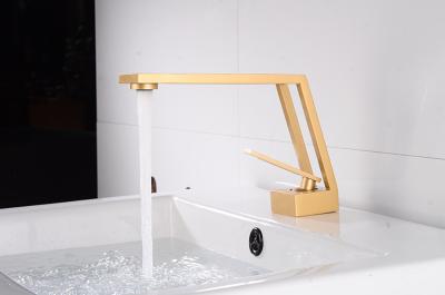 China Oersitor Basin Faucet with brass body ceramic cartridge includes 2pcs stainless steel flexible hoses for bathroom washbasin for sale