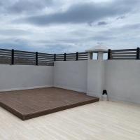 China 140mm*20mm Heavy Duty WPC Outdoor Decking Solid Wear Resistant for sale