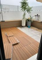 China 300*300mm WPC Deck Tiles Chlorine Resistant Pass Mold Tests for sale