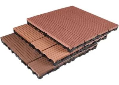 China Durable Wood Plastic Composite Patio Deck Tiles Interlocking Resist Wear for sale