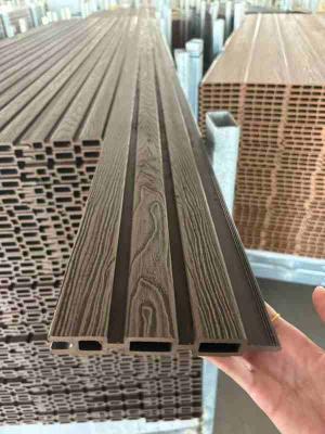 China 160*19mm 1st Gen Fluted Hollow Composite Fence Panel for sale