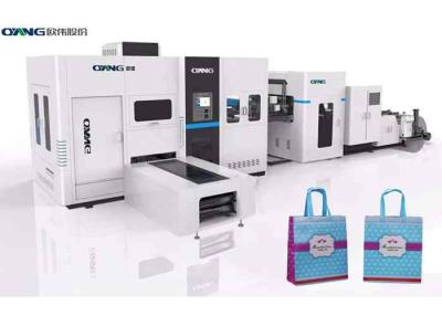 China Touch Screen Non Woven Box Bag Making Machine for sale