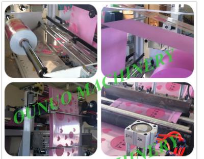 China Recycled D-cut Bag Automatic Non Woven Bag Making Machine With Auto Pneumatic Punching Device for sale