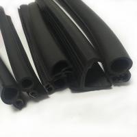 China Co Extrusion V Shape Rubber Seal EPDM Foam Gasket for Cars and Other Vehicles for sale