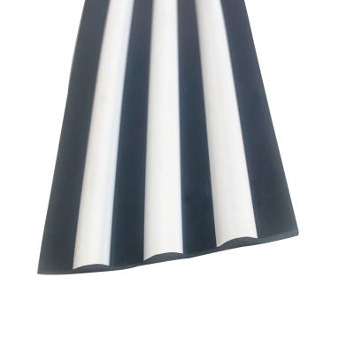 China Customized Eco-friendly Colorful Rubbing Strakes for Inflatable Boats Anti-Collision for sale