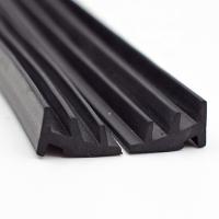 China Custom Supply EPDM Aluminum Window Door Protection Rubber Sealing Strip with Slot for sale