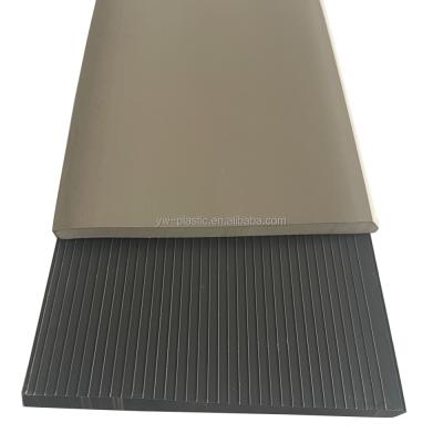 China Cutting Services for Scratch Resistant Vinyl Baseboard Moulding in Various Sizes for sale