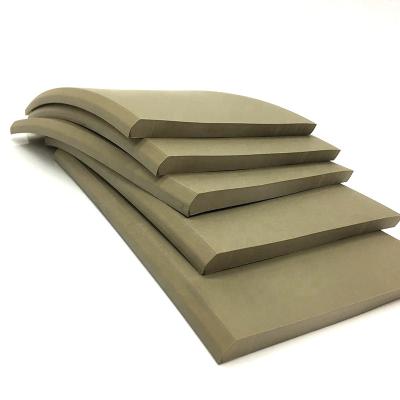 China Commercial PVC Feather Edge Skirting Rubber Baseboards Molding with Easy Installation for sale